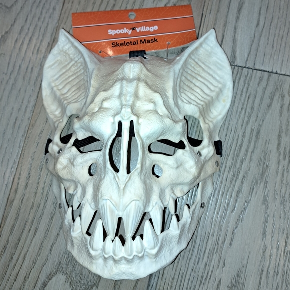 Spooky Village | Costumes | Halloween Bat Skeleton Moveable Jaw Mask ...